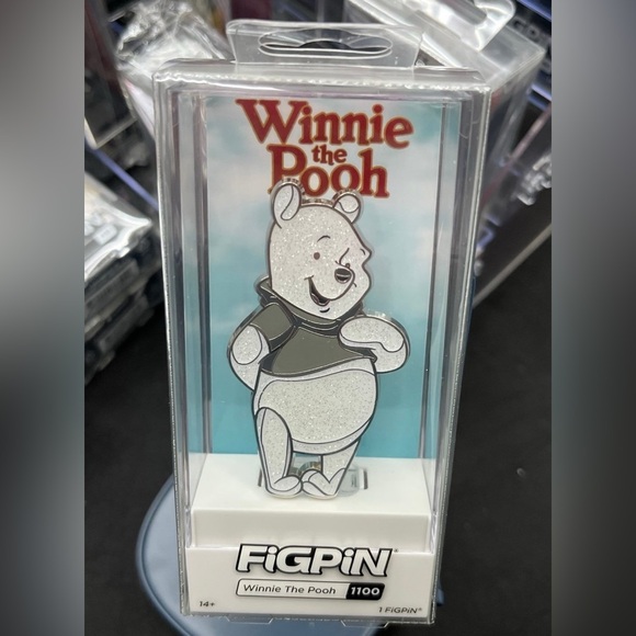 Figpin | Other | Figpin 10 Winnie The Pooh Winnie The Pooh Glitter ...